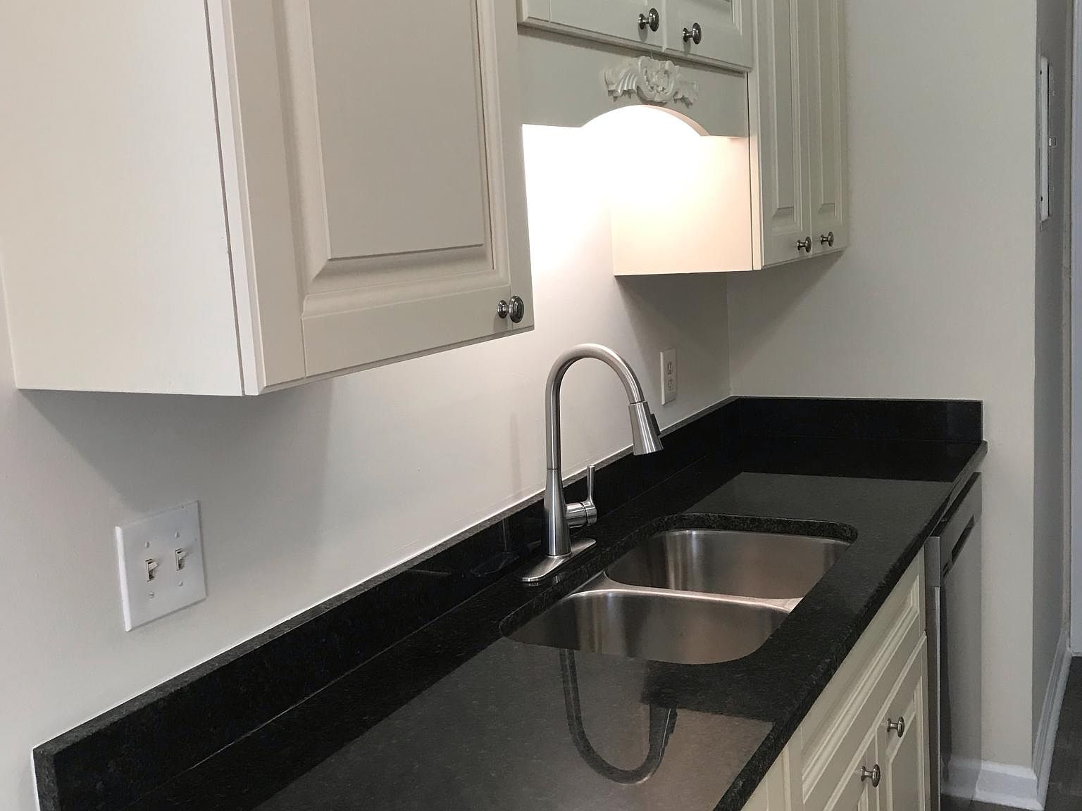 1692 Cedar Bluff Way, Marietta, GA 30062 | Zillow