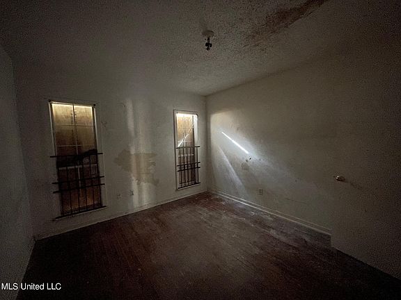 547 Woodbury Rd, Jackson, MS 39206 | MLS #4090905 | Zillow