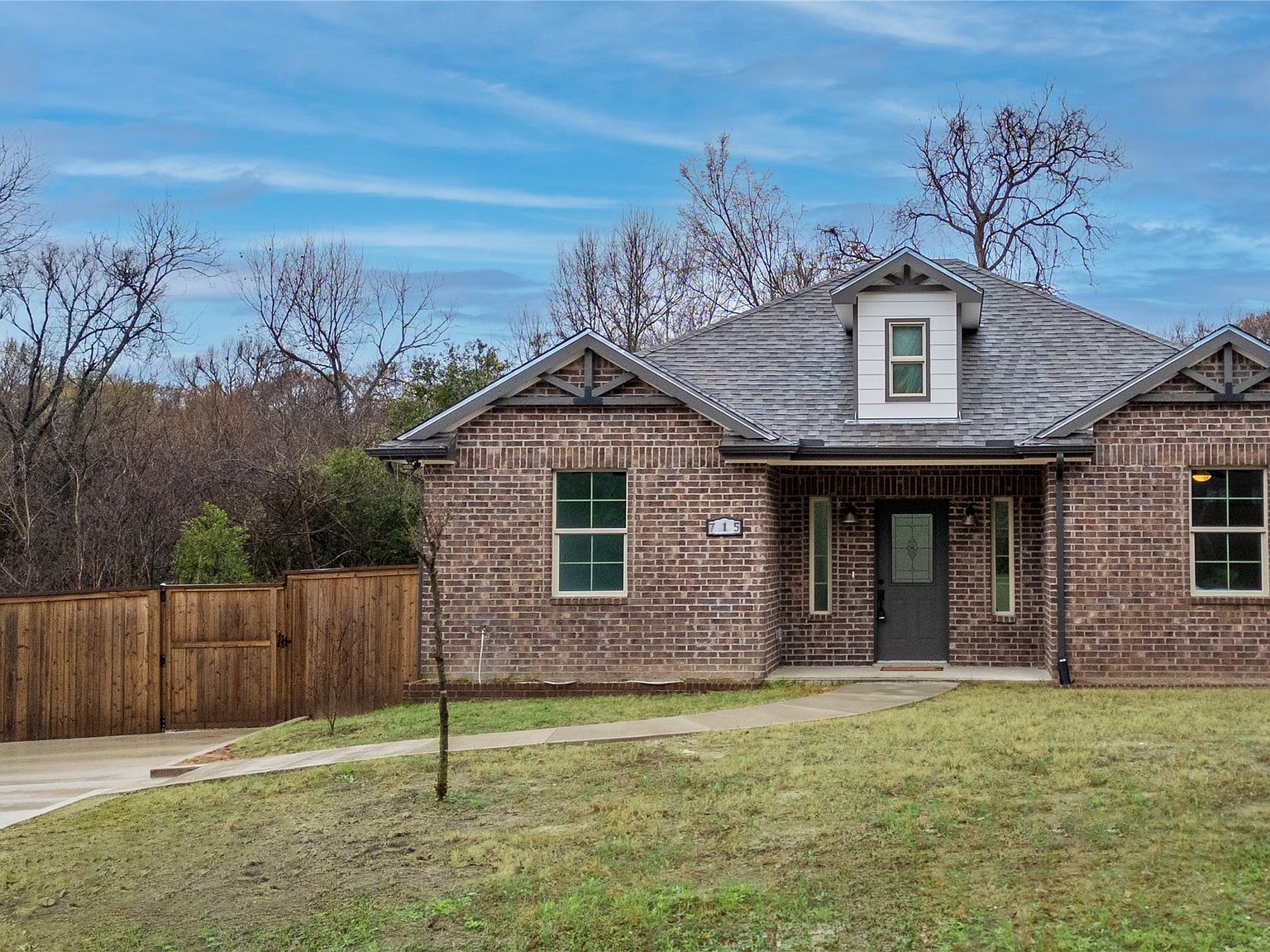 715 N Hamlett St, Athens, TX 75751 | MLS #20840987 | Zillow