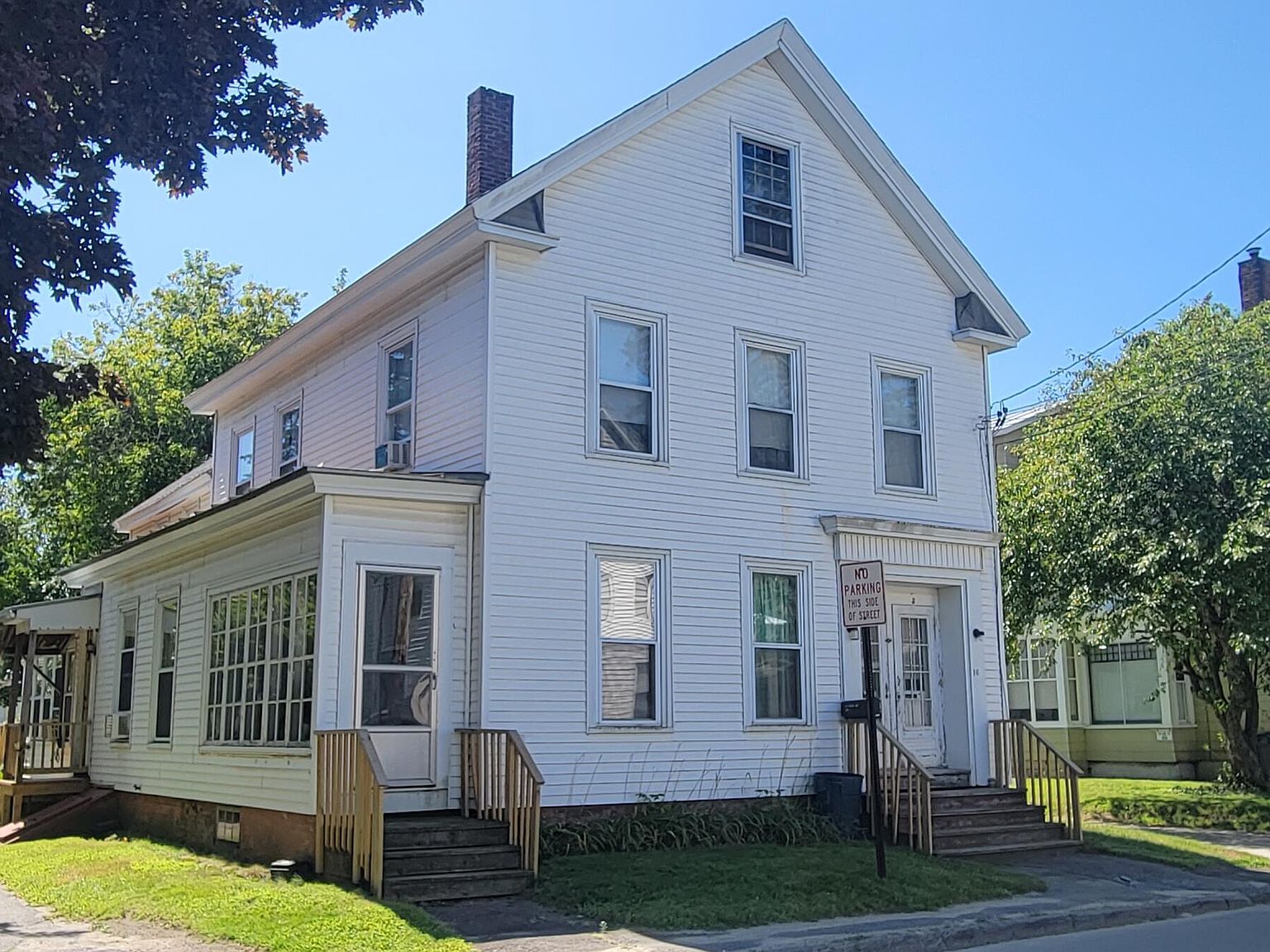 16 Center Street, Waterville, ME 04901 | Zillow