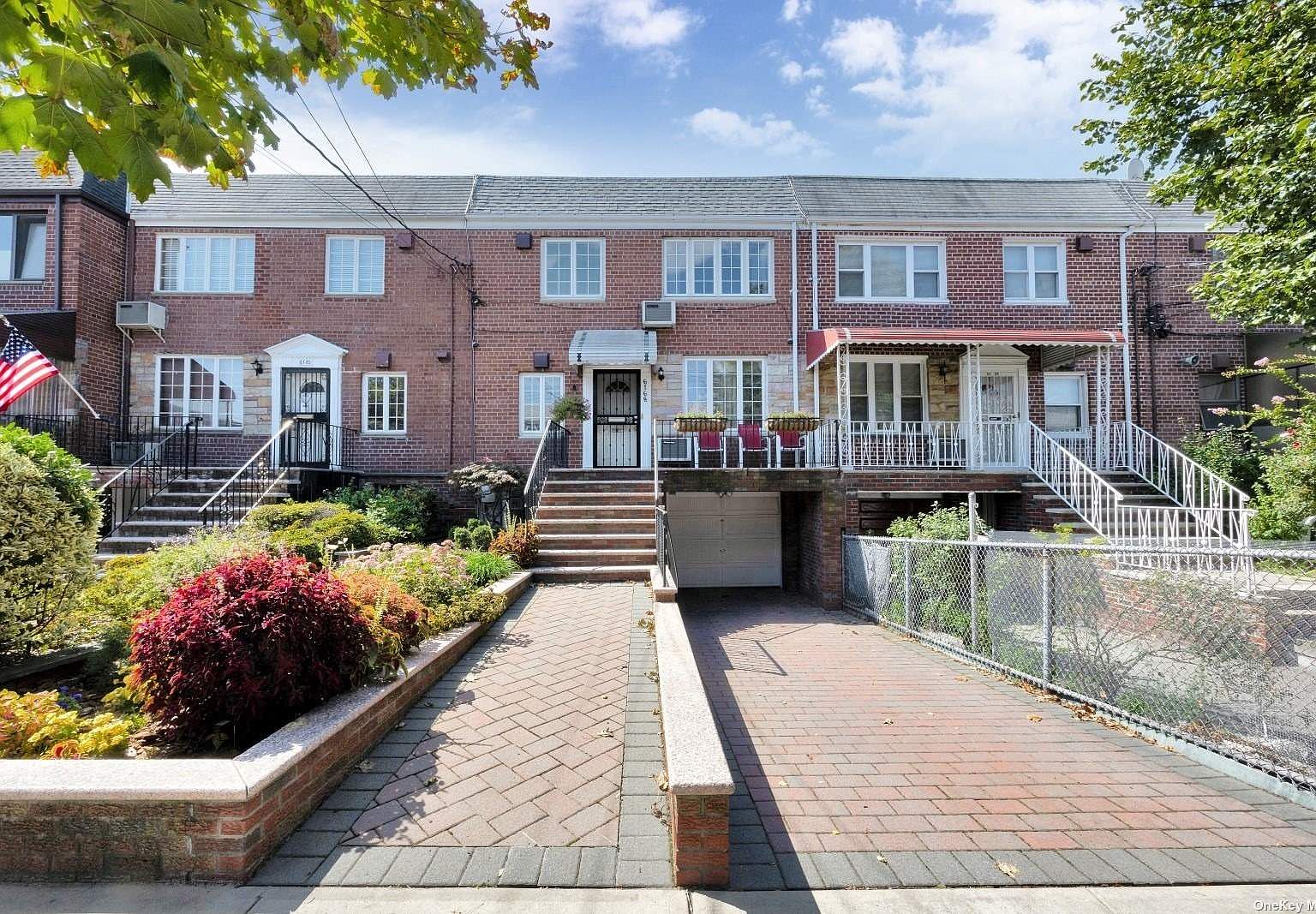 61-68 69th Lane, Middle Village, NY 11379 | Zillow