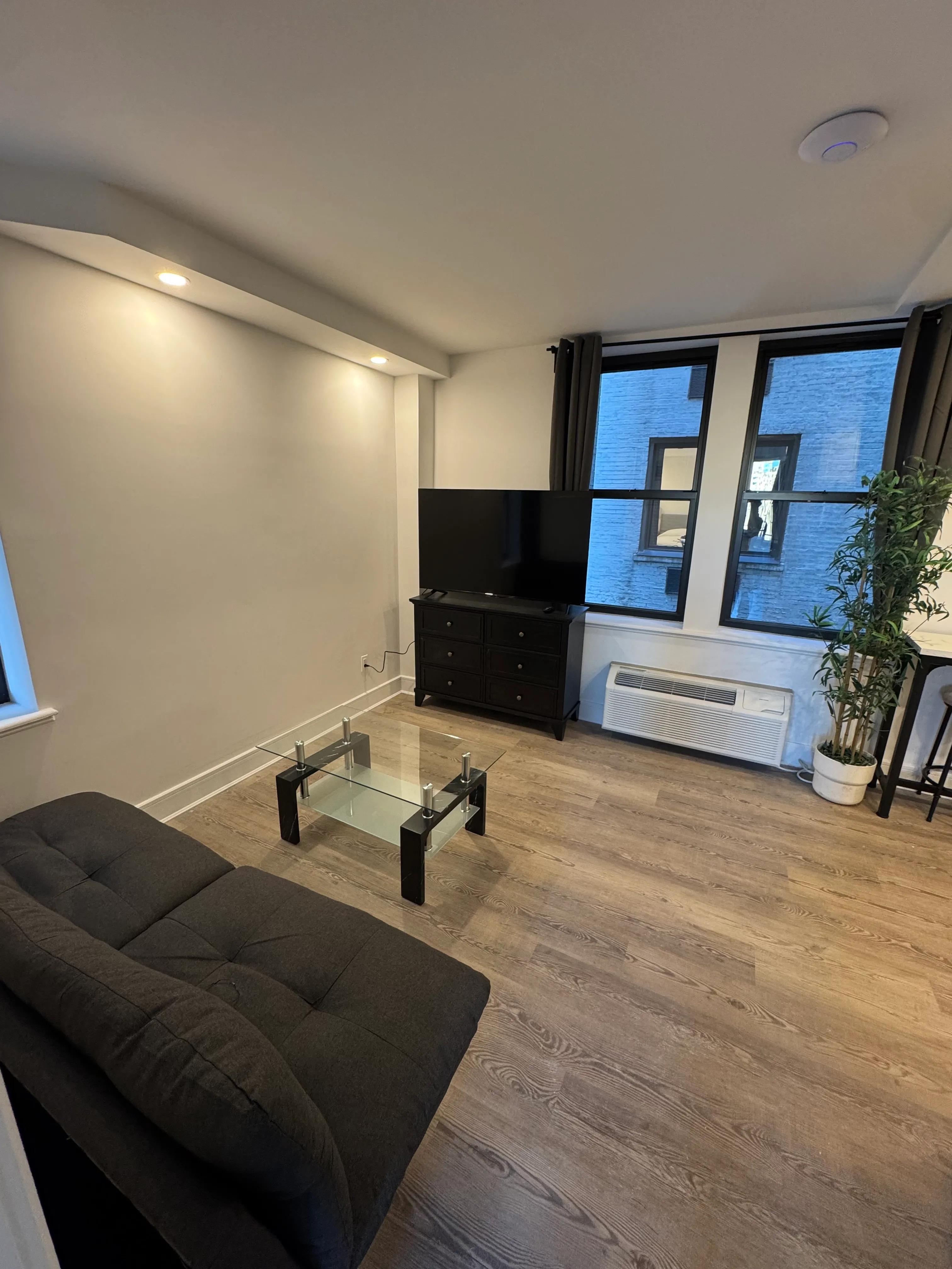 45 West 81st Street #11I in Upper West Side, Manhattan | StreetEasy