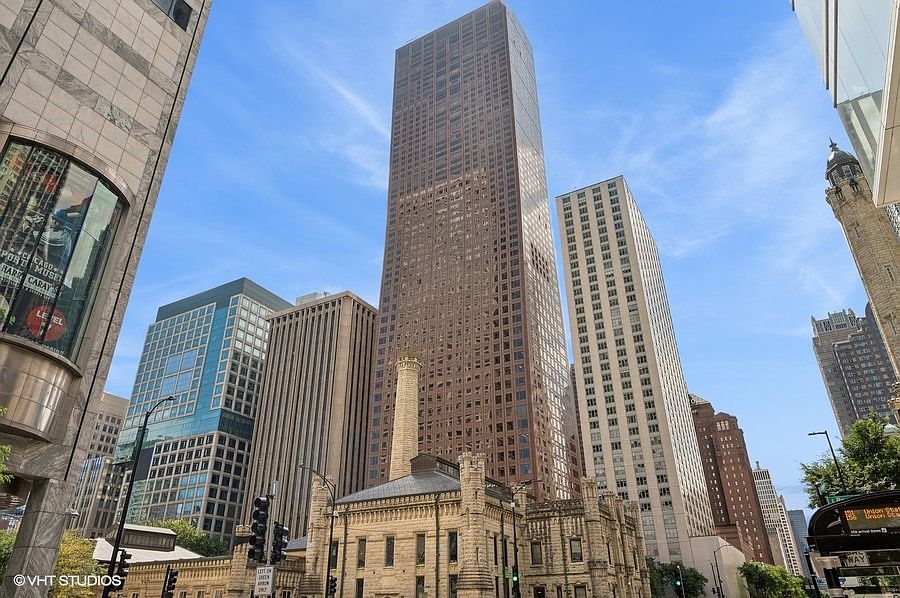 161 E Chicago Ave UNIT 50A, Chicago, IL 60611 | Zillow
