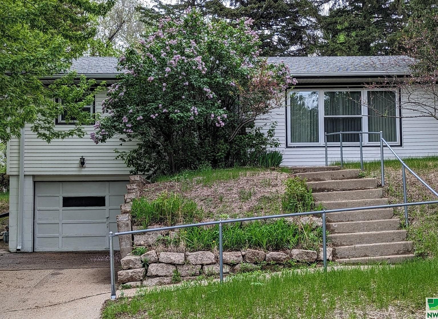 316 S Judd St, Sioux City, IA 51103 | Zillow