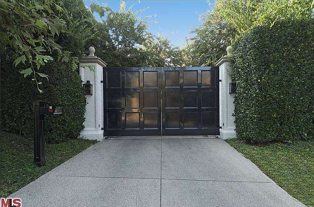 385 Copa De Oro Rd, Los Angeles, CA 90077 | Zillow
