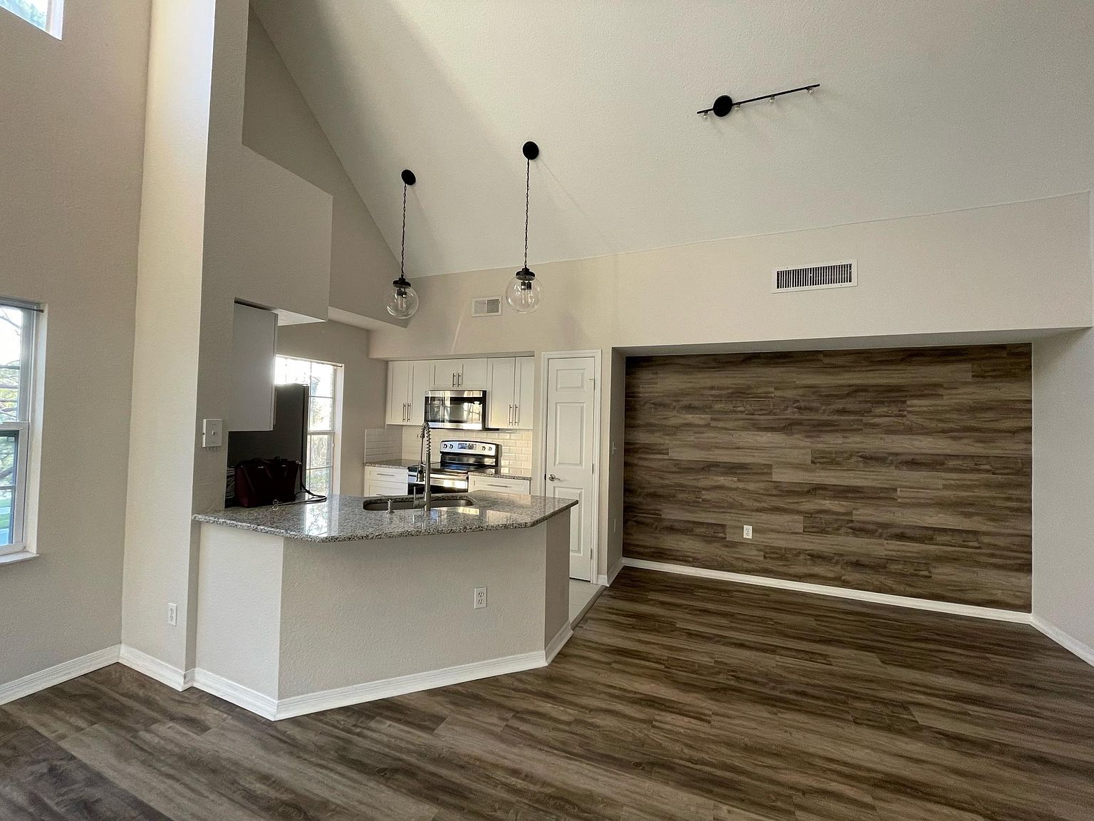 10526 Windsor Lake Ct UNIT 10526, Tampa, FL 33626 | Zillow