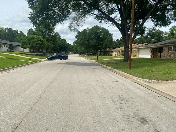 217 Cooper Dr, Hurst, TX 76053 | Zillow
