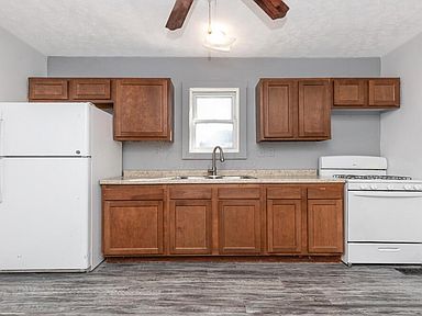 428 N Orchard St, Logan, OH 43138 | Zillow