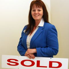 Tracy Holt - Real Estate Agent in Fayetteville, NC - Reviews | Zillow