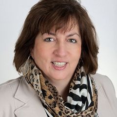 Maureen Roche | Zillow
