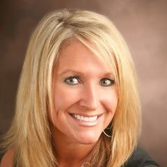 Chrissy Hamilton - Real Estate Agent in Bloomington, IL - Reviews | Zillow