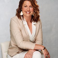 Kate Ahlers - Real Estate Agent in Dubuque, IA - Reviews | Zillow