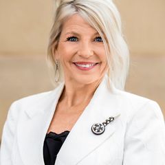 Mary Roberts - Real Estate Agent in Wichita, KS - Reviews | Zillow