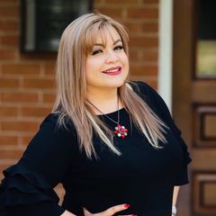 Lucy Guzman - Real Estate Agent in Phoenix, AZ - Reviews | Zillow