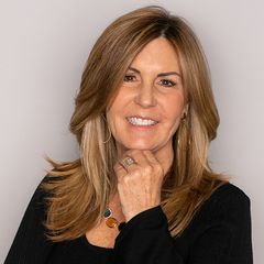 Debbie Briscoe - Real Estate Agent in Valencia, CA - Reviews | Zillow