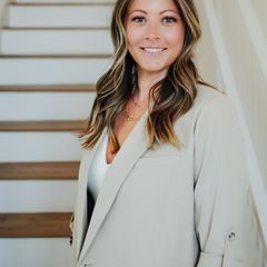 Sarah Riggs - Real Estate Agent in Denver, CO - Reviews | Zillow