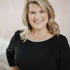 Lisa Vance - Real Estate Agent in Clive, IA - Reviews | Zillow