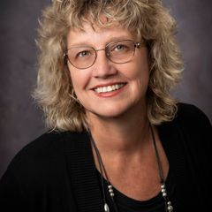 Lisa Peronto - Real Estate Agent in Brookfield, WI - Reviews | Zillow