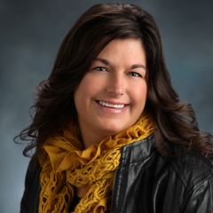 Dawn Lakin - Real Estate Agent in Fond du Lac, WI - Reviews | Zillow