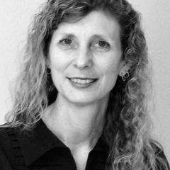 Lisa Holden | Zillow