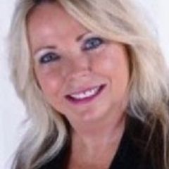 Cathy Kennedy- Russo - Real Estate Agent in Weymouth, MA - Reviews | Zillow