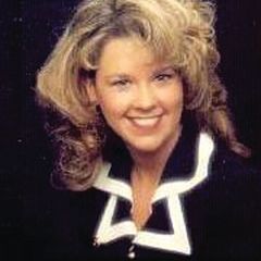 Tami Sankey - Real Estate Agent in Appleton, WI - Reviews | Zillow