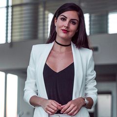 Eva Garzón - Real Estate Agent in MIAMI, FL - Reviews | Zillow