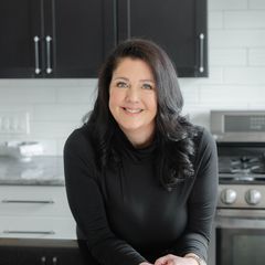 Stephanie Holladay - Real Estate Agent in Camp Hill, PA - Reviews | Zillow