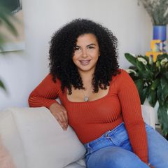 Courtney Poulos - Real Estate Agent in Los Angeles, CA - Reviews | Zillow