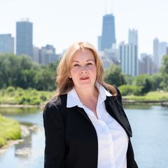 Deanna Romano - Real Estate Agent in Chicago, IL - Reviews | Zillow
