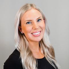 Linnea Lindquist - Real Estate Agent in Coon rapids, MN - Reviews | Zillow