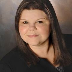 Laura Ewing | Zillow