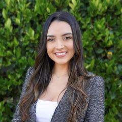 Sarah Mejia - Real Estate Agent in Newport Beach, CA - Reviews | Zillow