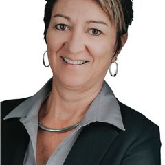 Robin Gates - Real Estate Agent in Bismarck, ND - Reviews | Zillow