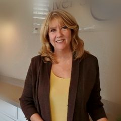 Nancy Laughlin - Real Estate Agent in Bullhead City, AZ - Reviews | Zillow