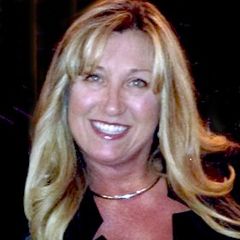 Andrea Cameron | Zillow