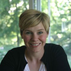 Suzanne Riordan - NY Licensed R.E. Salesperson - Real Estate Agent in ...