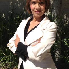 Michelle Rahimi - Real Estate Agent in Valentia, CA - Reviews | Zillow