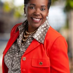 Lisa Sinclair - Real Estate Agent in Stafford, VA - Reviews | Zillow