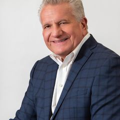 Bob Hamilton's Instagram, Twitter & Facebook on IDCrawl