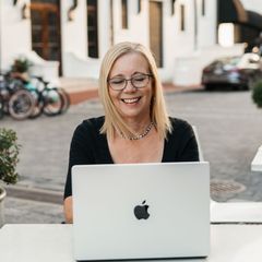 BETH CHRISTIE - Real Estate Agent in Panama City Beach, FL - Reviews ...