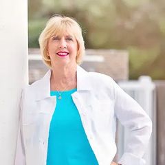 Freya Robbins - Real Estate Agent in Sarasota, FL - Reviews | Zillow