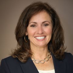 Lisa Giroux - Real Estate Agent in Bedford, NH - Reviews | Zillow