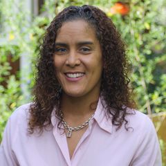 Kim Curry's Instagram, Twitter & Facebook on IDCrawl