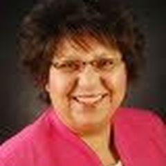 Maria Guimaraes - Real Estate Agent in Gallup, NM - Reviews | Zillow