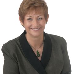 Julie Moore - Real Estate Agent in Mission Viejo, CA - Reviews | Zillow