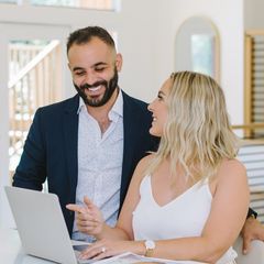 Max Castrogiovanni - Real Estate Agent in West Hartford, CT - Reviews ...