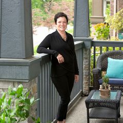 Vicki Marquez - Real Estate Agent in Lake Oswego, OR - Reviews | Zillow