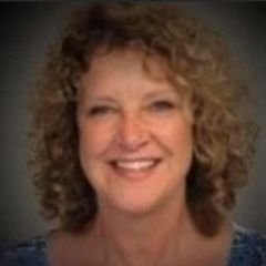 Sarah Oberg - Real Estate Agent in Shrewsbury, MA - Reviews | Zillow