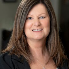 Nicole Szymanski - Real Estate Agent in Crown Point, IN - Reviews | Zillow